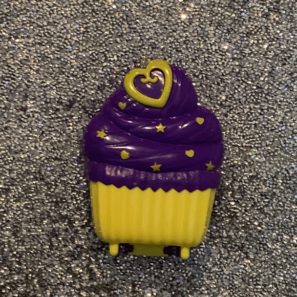 Mattel | Toys | Polly Pocket Sweet Treats Compact | Poshmark